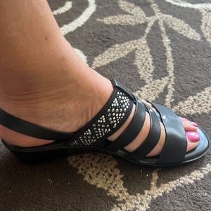 Contesa by Italian Shoemakers | Shoes | Contesa By Made In Italy Wedge ...